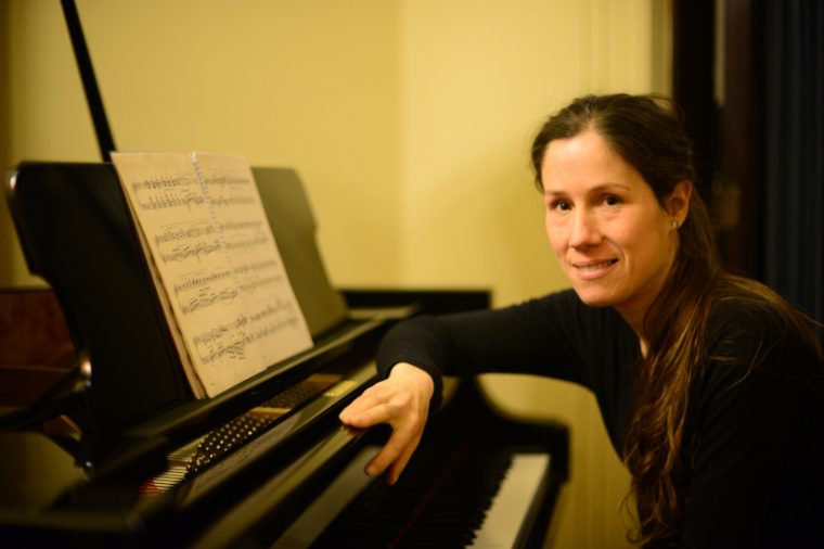 Fundación Pianos para Chile: María Blanca Mastrantonio - UC Radio Beethoven