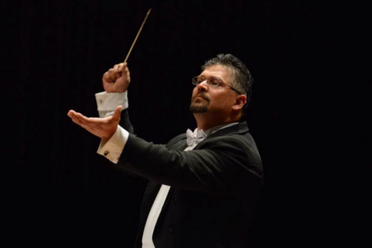 Homenaje a Puccini: Víctor Hugo Toro y elencos UdeC - UC Radio Beethoven